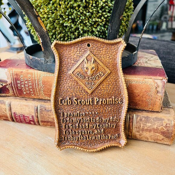 Vintage | Accents | 96s Cub Scout Plaque Cub Scouts Promise | Poshmark